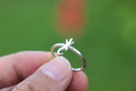 Silver Lizard Ring Sterling Silver Lizard Ring Dainty Gecko Ring