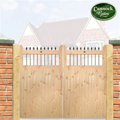Vertifleur Wooden Estate Driveway Gates 6ft High Cannock Gates