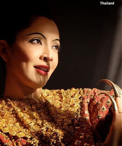 Thai Classical Dancer 🇹🇭