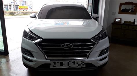 Tl투싼 전면유리 교환 복원작업 및 레이노 열차단 썬팅시공창원차유리 마산차유리 진해차유리열차단 썬팅필름국내 수입 전차종