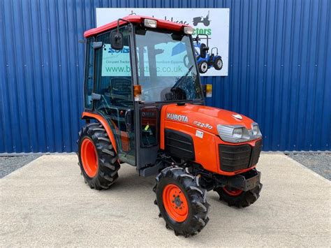 Kubota Small Tractor Weight At Archie Cowley Blog