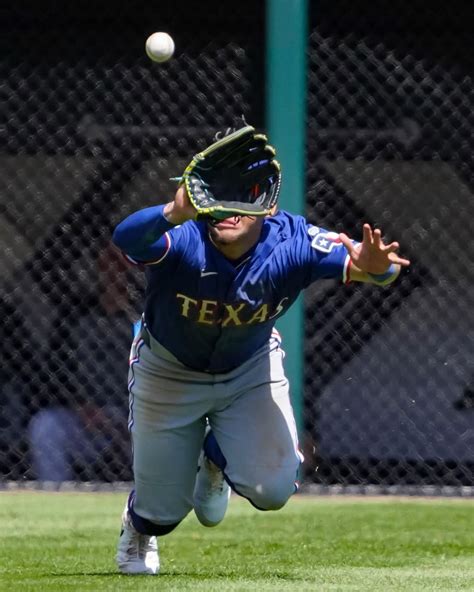 Alejandro Osuna Debuta En Grandes Ligas Con Texas Rangers Noro