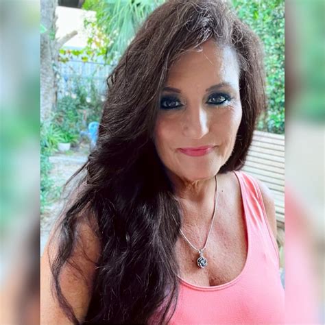 Robyn Rose Sales Representative Surfacespcb Linkedin