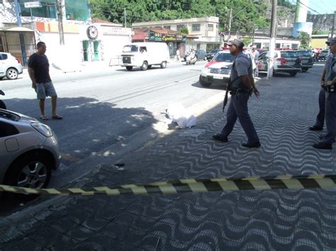 G1 Tenente Do Exército Reage A Tentativa De Assalto E Atinge Suspeito