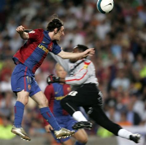 Maradonas Hand Of God Revisited Rediff Sports