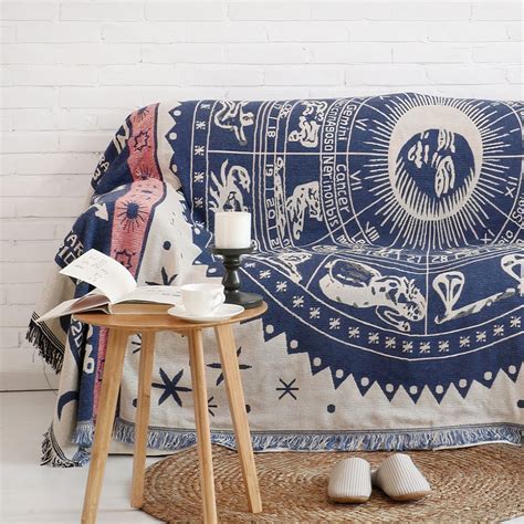 Couverture De Canapé à Motifs • Mille Et Une Couverture
