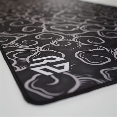 Rz Mousepad Liquid Black And White Speed