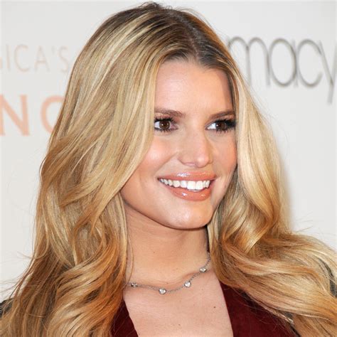 Jessica Simpson Fans Are Worried After She Posts New Photos Of Thin Frame