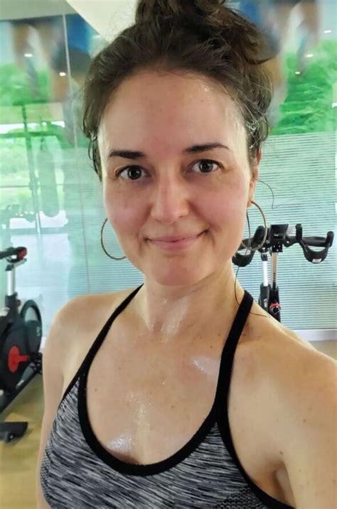 The Wonder Years Actor Danica Mckellar Works Up A Sweat In Incredible