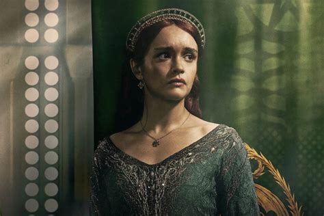 Who Is Alicent Hightower Olivia Cookes House Of The Dragon Character