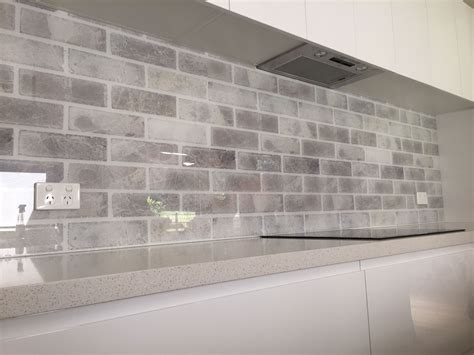 Urban Chic Transforming Your Kitchen With Stone Effect Glass Splashbacks
