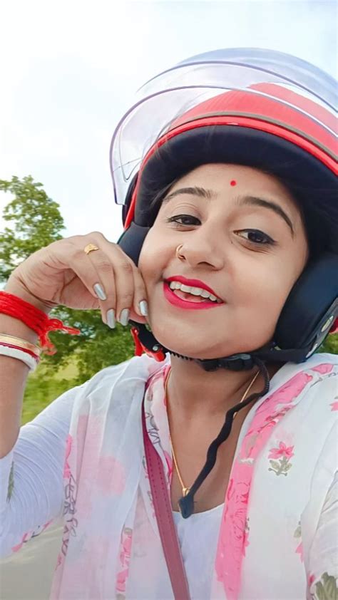 Riyanka Das Riyanka91das • Instagram Photos And Videos