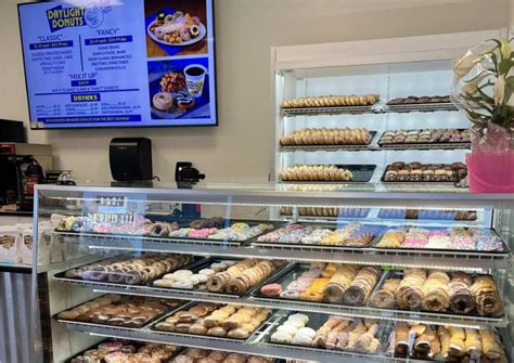 About Daylight Donuts