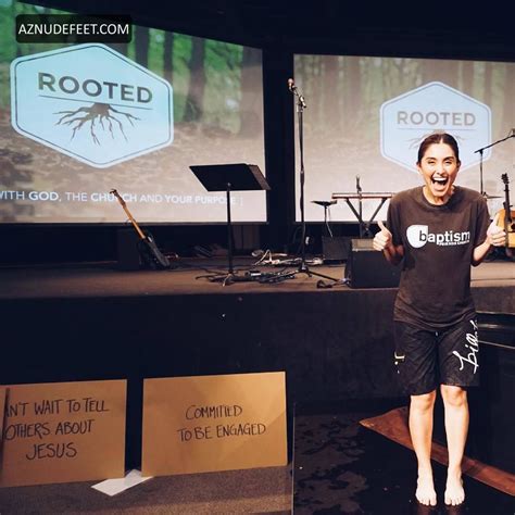 Danielle Keaton Feet Aznudefeet