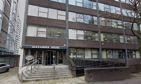 Afro Caribbean Bt Worker Wins £20000 After She Was Humiliated By Her Manager Daily Mail Online