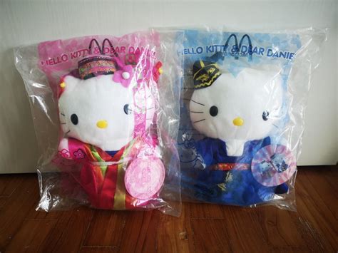 Hello Kitty Korean Wedding Series Hobbies And Toys Toys And Games On Carousell
