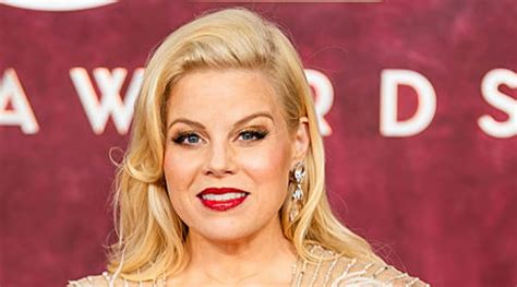 Megan Hilty Height Weight Body Measurements Bra Size Shoe Size