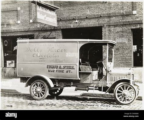 The 1930s Gmc Model 21 Truck Shows The Transition From A Chain Drive