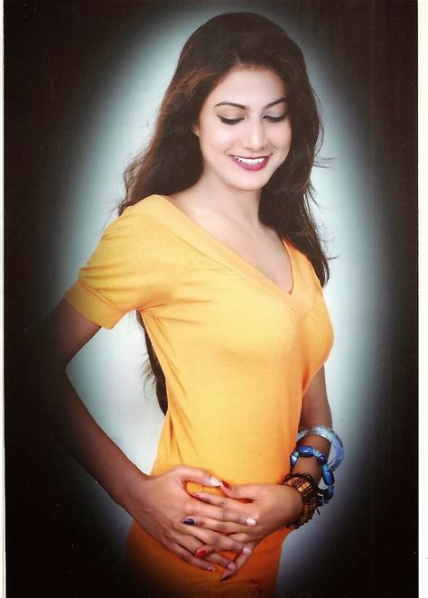 Hot Butts And Boobs Of Sexy Cute Girls Hot Pictures Bollywood