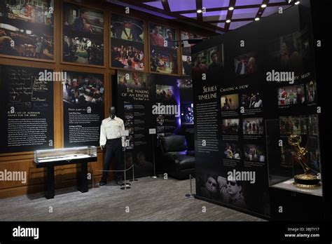 Atmosphere At Arrivals For Paleylive 30 Years Of Everybody Loves