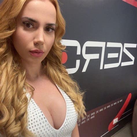 Marianna Schreiber Rsexypolishyoutuber