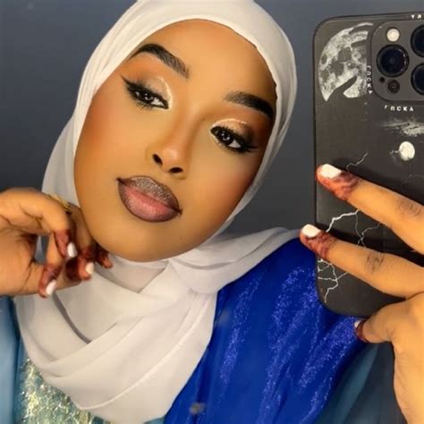 ‎عائشه🕊️‎ Aishaabdlh • Threads Say More