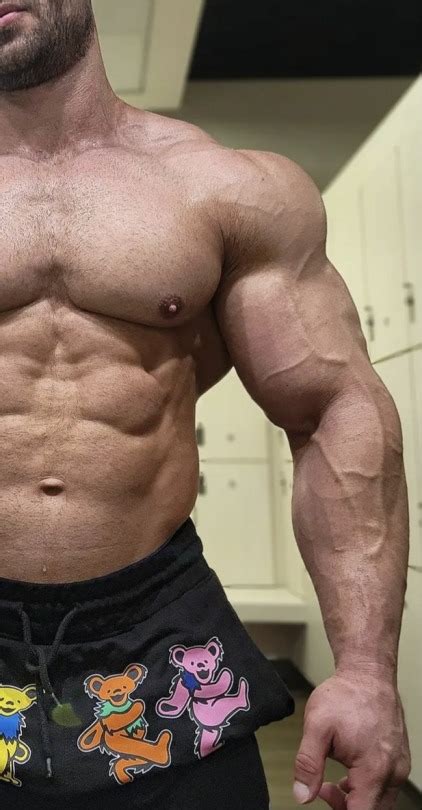 Brendon Theron Tumbex