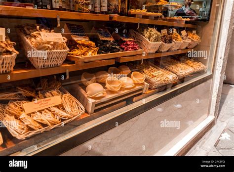 Venice Italy April 4 2022 Traditional Italian Pasta Products