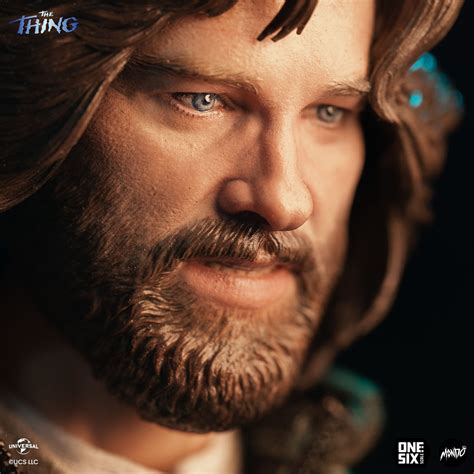 The Thing Macready 1 6 Scale Figure Mondo
