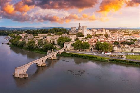 Discover Provence By Tgv Lyria Marseille Aix And Avignon