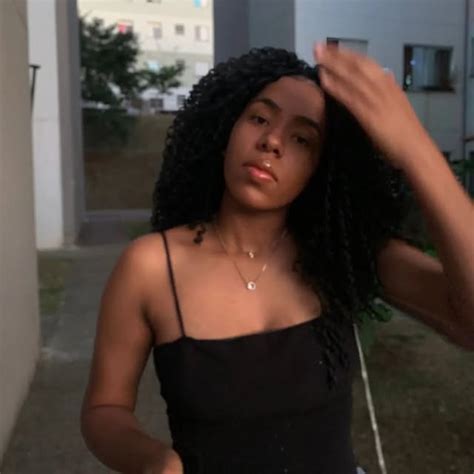 Luana Moreira Luanasantossmoreira • Threads Say More