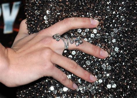 See The Latest Jewellery Worn By Famous People Extravegant Jewerly By Amber Heard