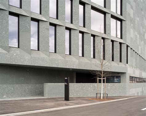 Gefängnis Zürich West 100 Tage Unter Der Leitung Von Barbara Gisler