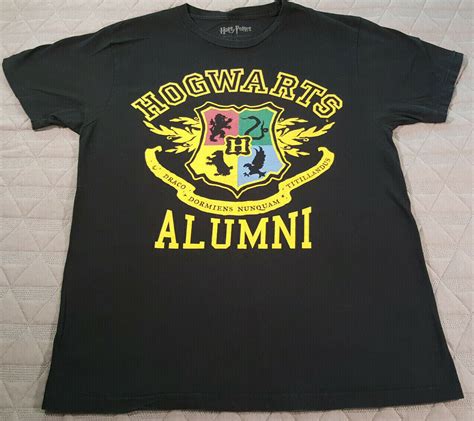 Harry Potter Hogwarts Alumni Coat Of Arms Shield T Sh Gem
