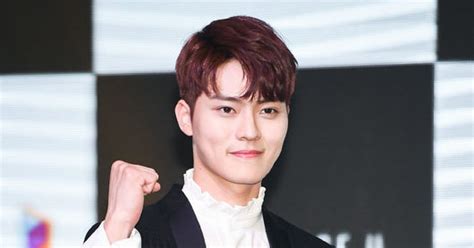 사진 서프라이즈u 김현서부드러운 카리스마