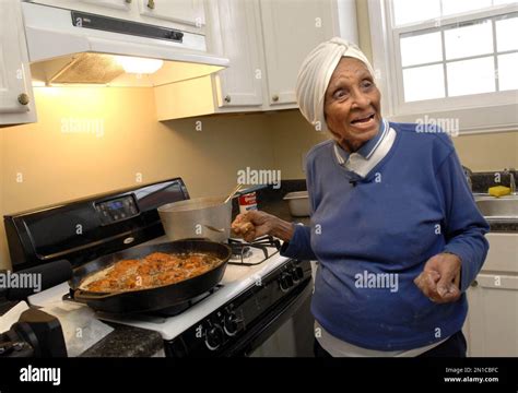 File In This March 4 2007 File Photo Willie Mae Seaton Cooks Fried