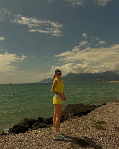 Viktoriia 🇺🇦 Vysotskavika • Instagram Photos And Videos