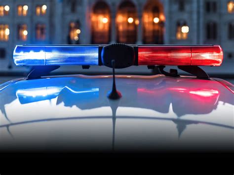 What Vehicles Have Red Flashing Lights