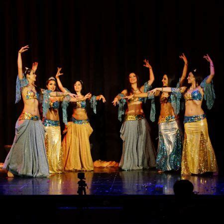 Book Belly Dancers Group In Madrid Scarlett Entertainment