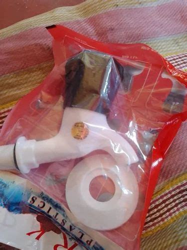 Round Plastic Shine Bib Cock For Bathroom Fitting Size 12 At ₹ 33