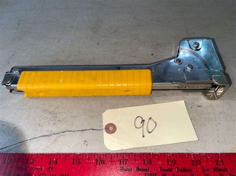 Slap Stapler • Garage Duck Soup Auctions