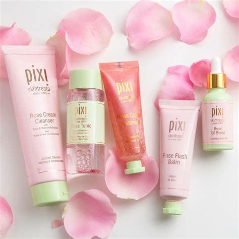 Pixi Beauty Rose Collection Hydrolat De Rose Lotion Tonique Type De