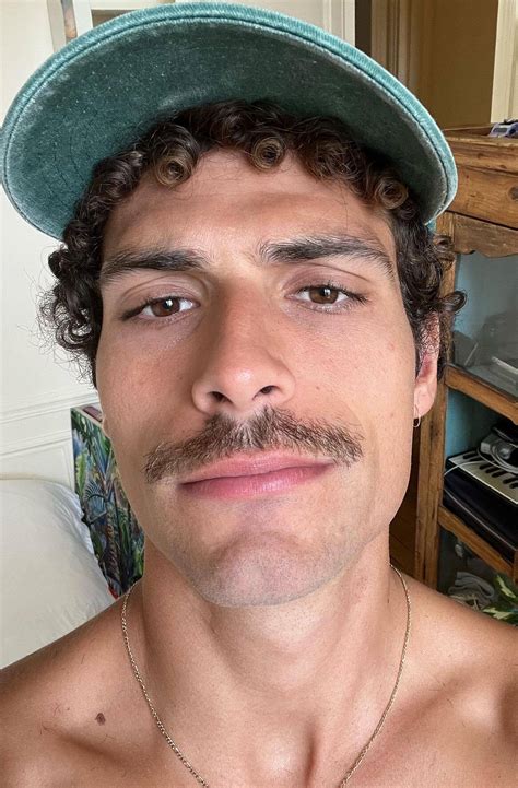 Oscar Anton Wiki Biography Age Gallery Spouse And More