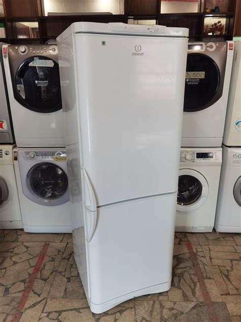 Купить б/у холодильник Indesit в СПб с гарантией и доставкой