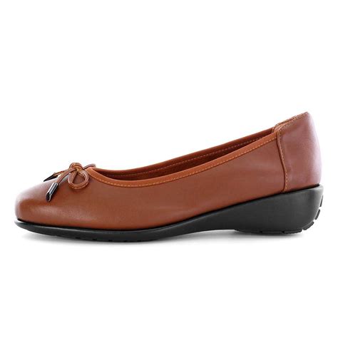 WOMEN SHOES - PIERRE CARDIN | แฟชั่นสตรี รองเท้าสตรีจากฝรั่งเศส แฟชั่น ...