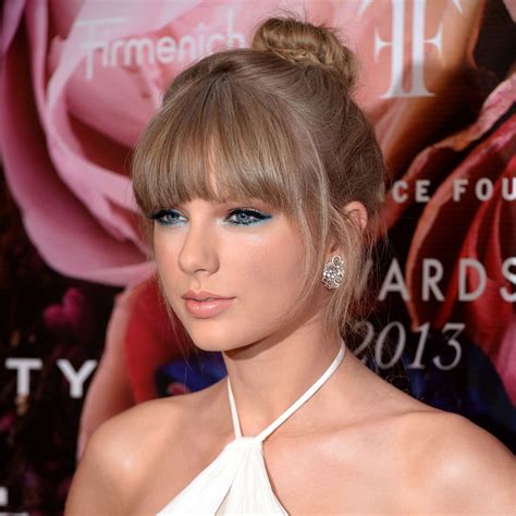 Taylor Swift Makeup She Uses Mugeek Vidalondon