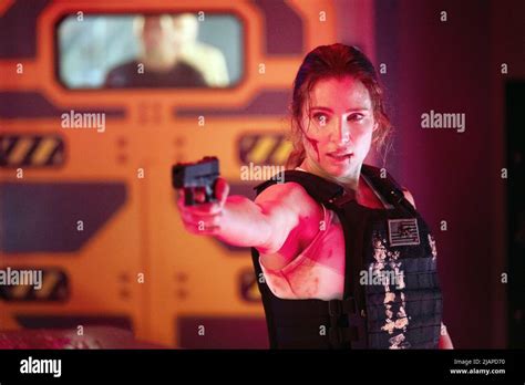 Interceptor Elsa Pataky 2022 Ph Brook Rushton © Netflix Courtesy Everett Collection