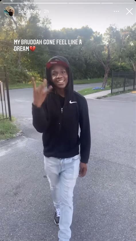Lil Deezy East Tampa Got Gunned Down At An Apartment Complex On The