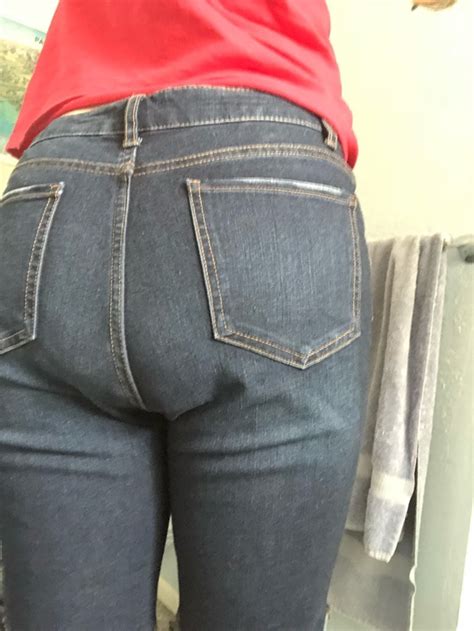 More Bathroom Pants Pooping This Time In Jean Shorts