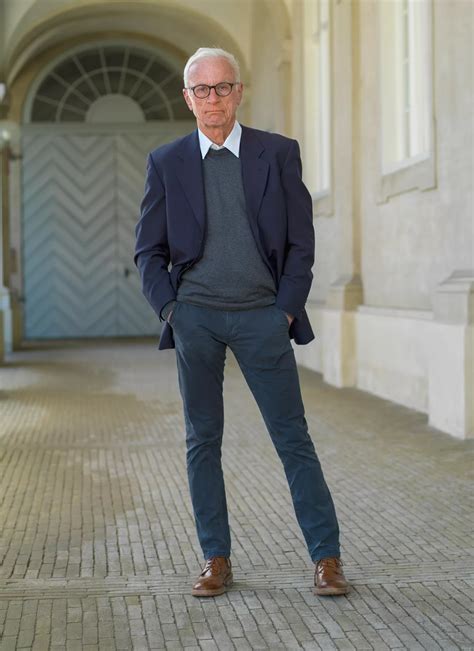 How Should A 63 Year Old Man Dress At Gregorio Fields Blog